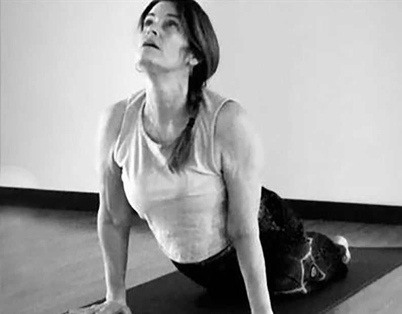 Lisa Springer - emma. yoga. therapy.